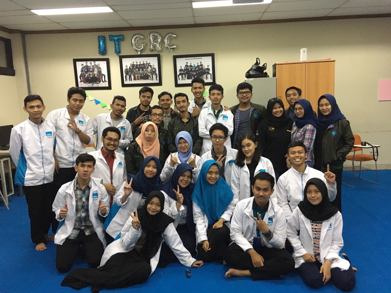 Laboratorium Sistem Operasi dan Jaringan Komputer | School of ...